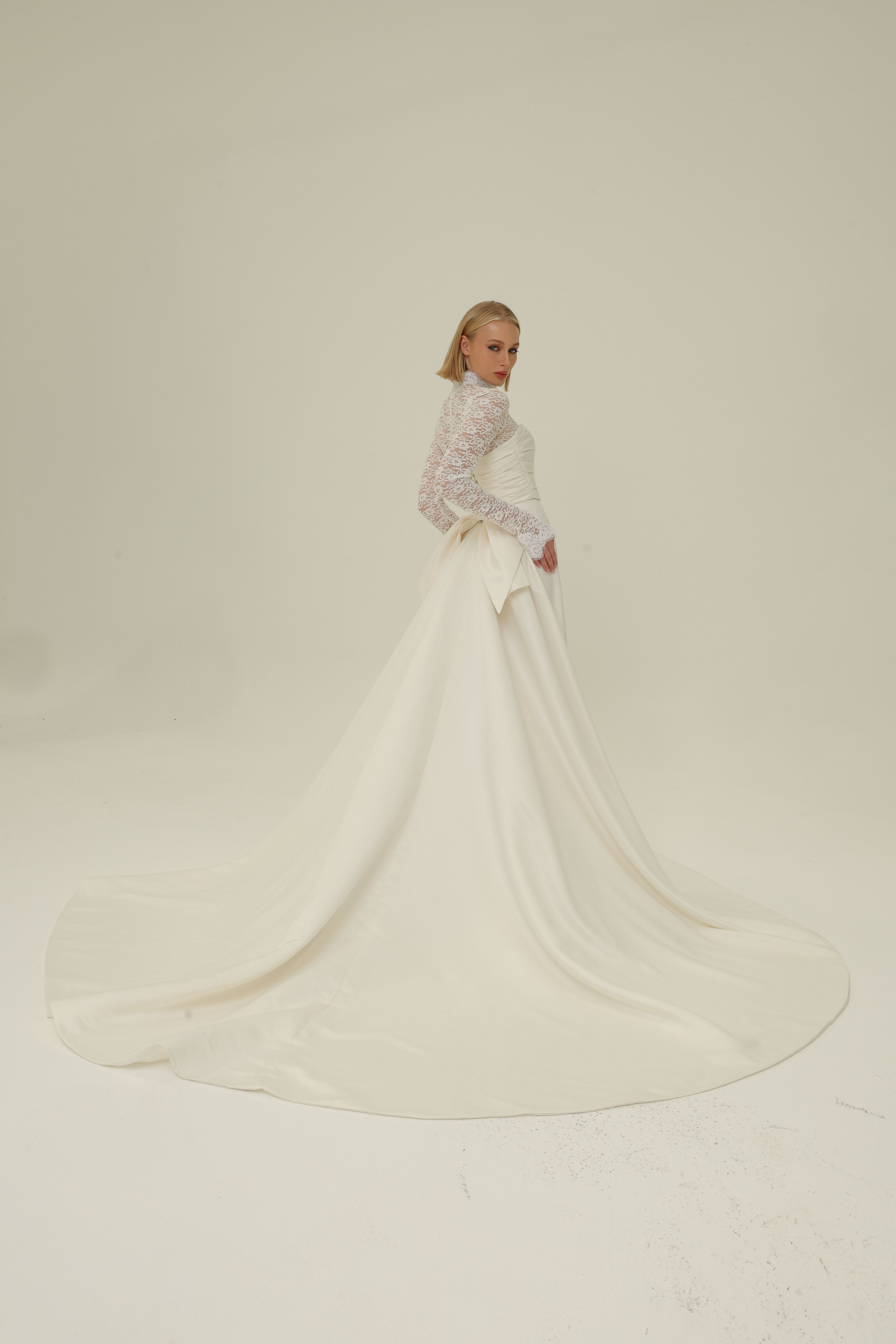 The Renaissance Grace Wedding Dress | KLOVIA